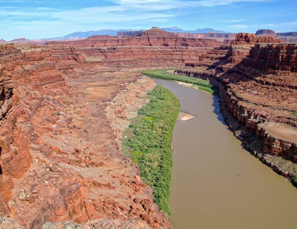 A Complete Guide to Visiting Moab in Summer