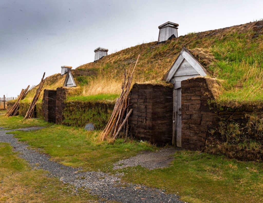 Best 7 Day Newfoundland Itinerary For West & East